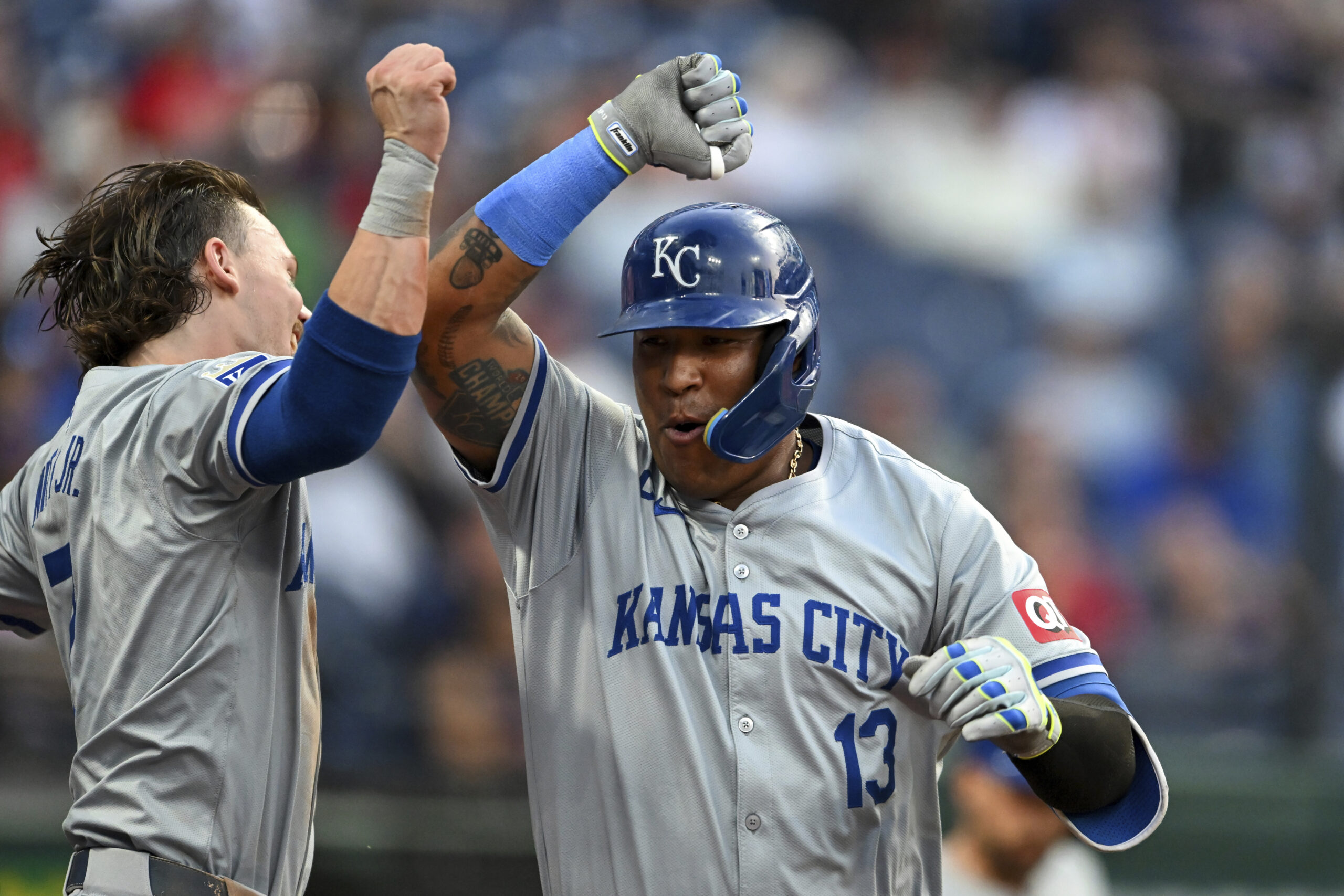 Salvador Perez hits grand slam, drives in 6 as Royals sweep Guardians ...